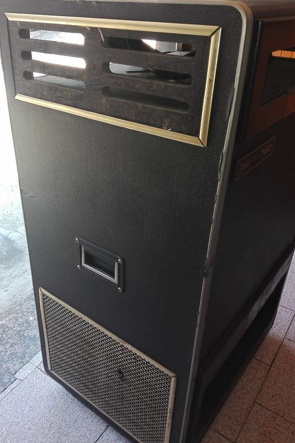 Leslie 760 with Pre amplifiier and 9 pin cable ( hammond ) - SynthCloud