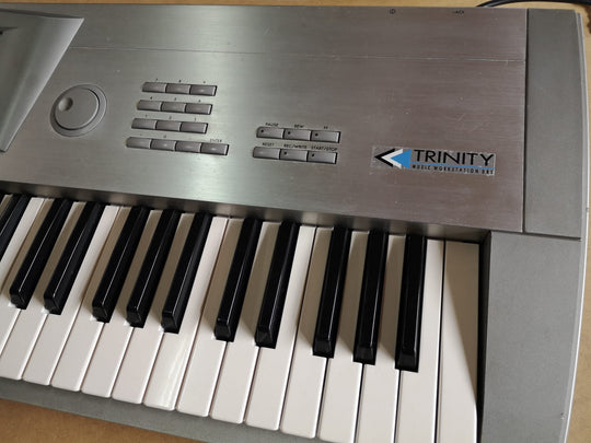 KORG TRINITY 61 KEYS SYNTHONIA LIBRARIES SOLO TRI INSTALLED – Synthcloud